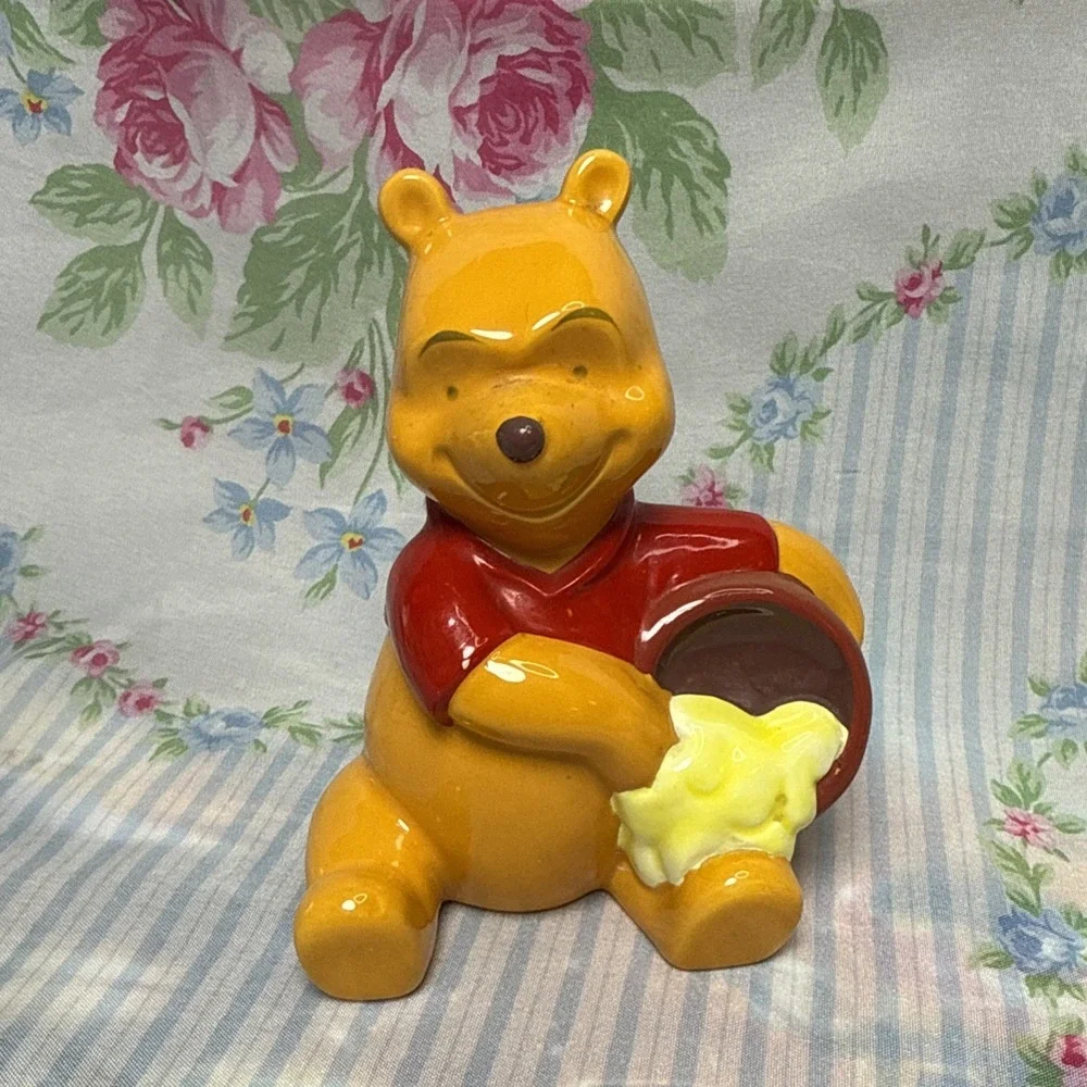 Disney | Art | Vintage Walt Disney Winnie The Pooh Bear Ceramic ...